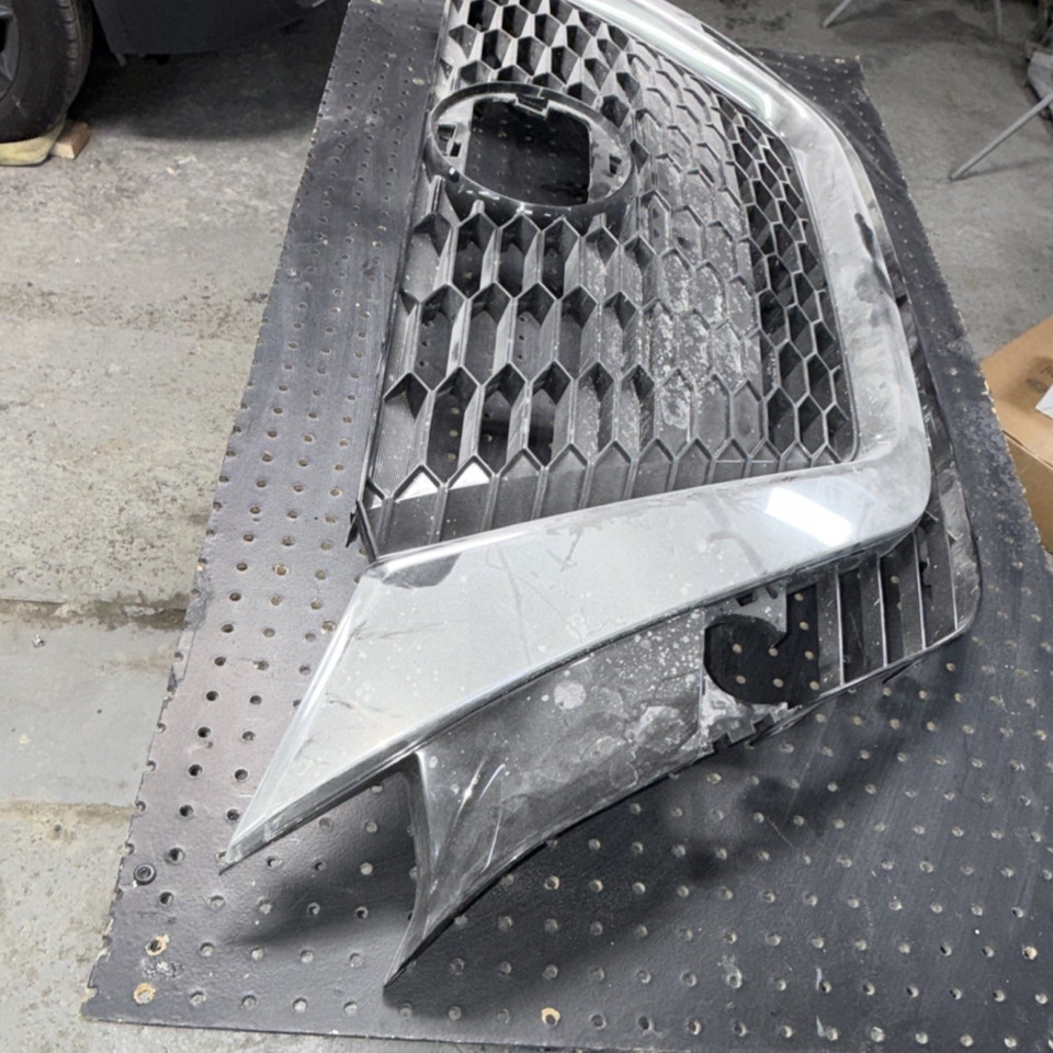 Grill Grille Black/Silver Trim 2019 2020 2021 Nissan Altima 623106CAIA ...