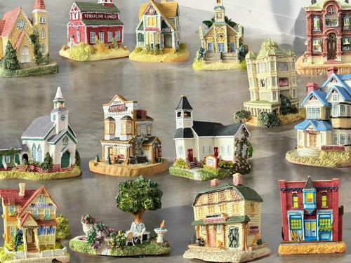 Liberty Falls Collection Lot of 40 in Box Miniature House Village | eBay