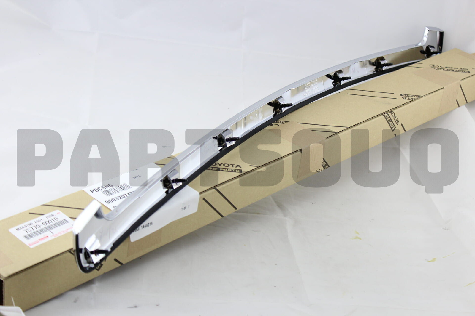 7577060010 Genuine Toyota MOULDING ASSY, HOOD, FRONT 75770-60010 | eBay ...