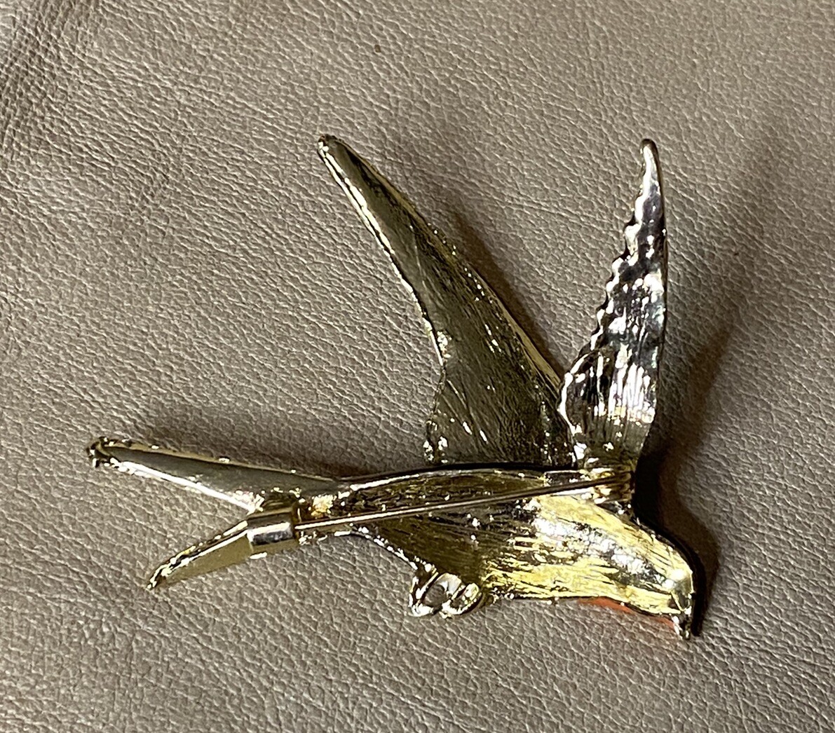 Barn Swallow Bird Brooch Enameled Over Gold Tone Metal Spring/Summer ...