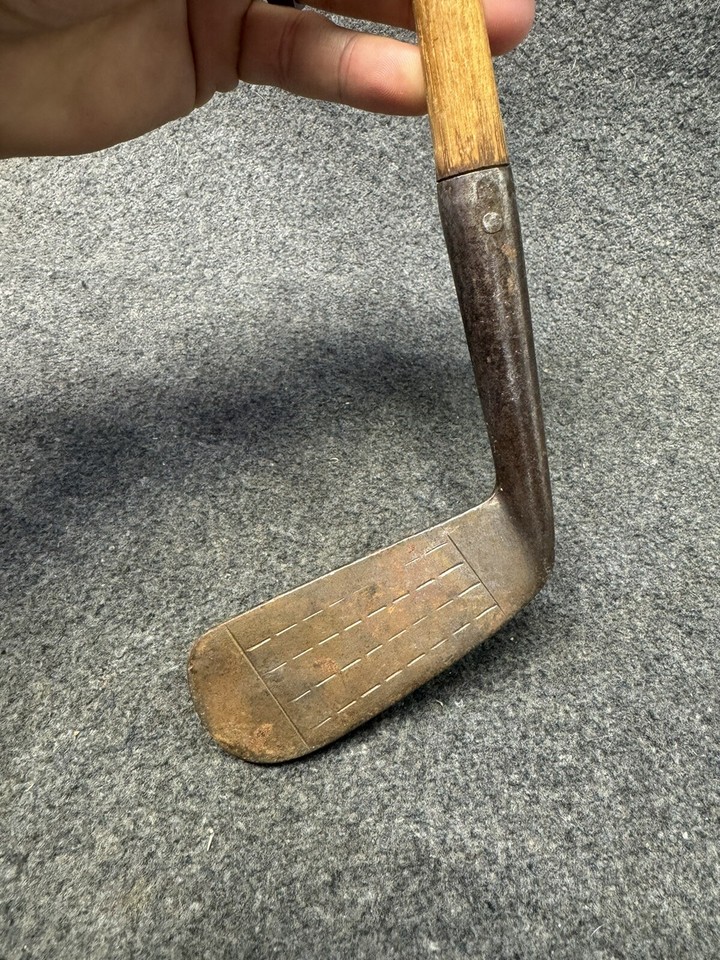 Antique Hickory Wood Shaft 34” Putter RH W/original Leather Grip ...