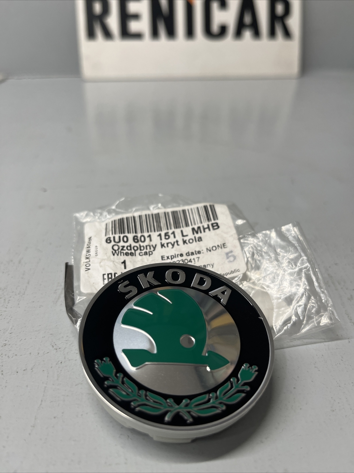 Genuine SKODA Alloy Wheel Centre Caps 6U0601151LMHB Set of 4 56mm for ...