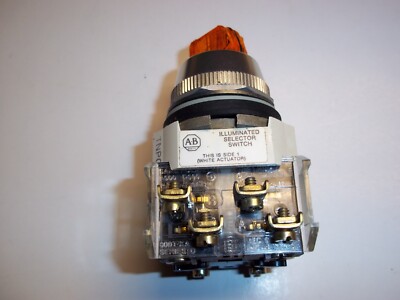 1 NEW Allen Bradley 800T 16JX2KB7 3 Position Lighted Selector Switch ...