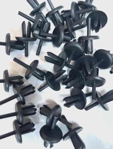 Allmakes Land Rover Defender Wheel Arch Mud Spat Eyebrow Rivet Clip ...