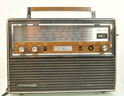 Aircastle Model 136F6 Solid State 15 Transistor 5 Band Radio Made in ...
