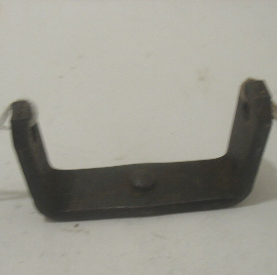 NOS FORD REAR SPRING CLAMP 1932'S? B5724-B | eBay