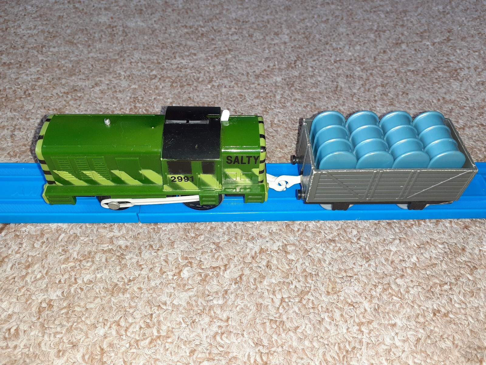 Tomy trackmaster Thomas & friends train MOTORISED GREEN SALTY & TRUCK ...