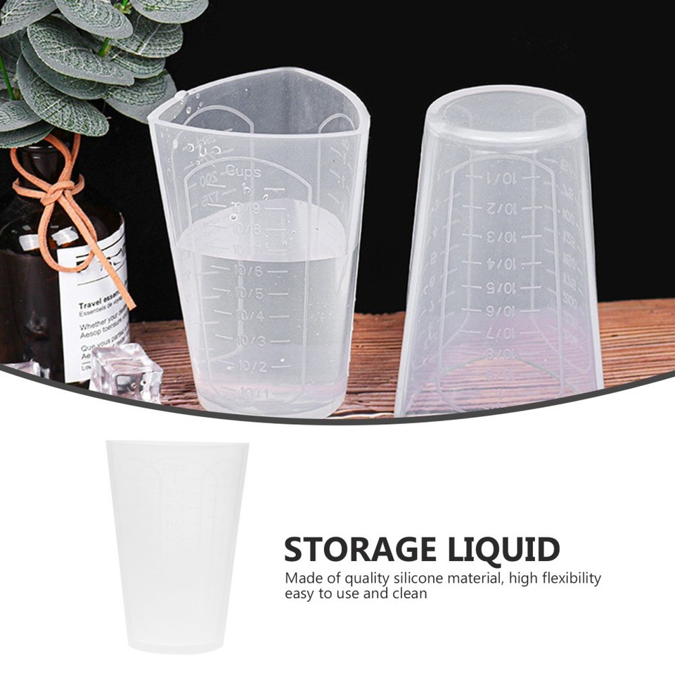 Triangle Shape Measuring Glass Silicone Measuring Cup Graduated ...