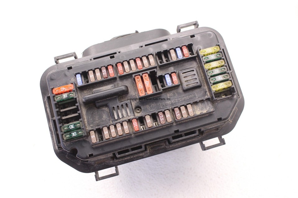 2014 2015 2016 BMW 435i F32 COUPE FRONT ENGINE BAY FUSE BOX FUSEBOX OEM ...