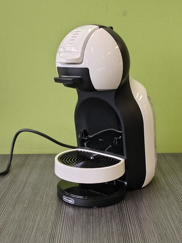 DeLonghi Nescafé Dolce Gusto Mini Me Pod Capsule Coffee Machine | eBay