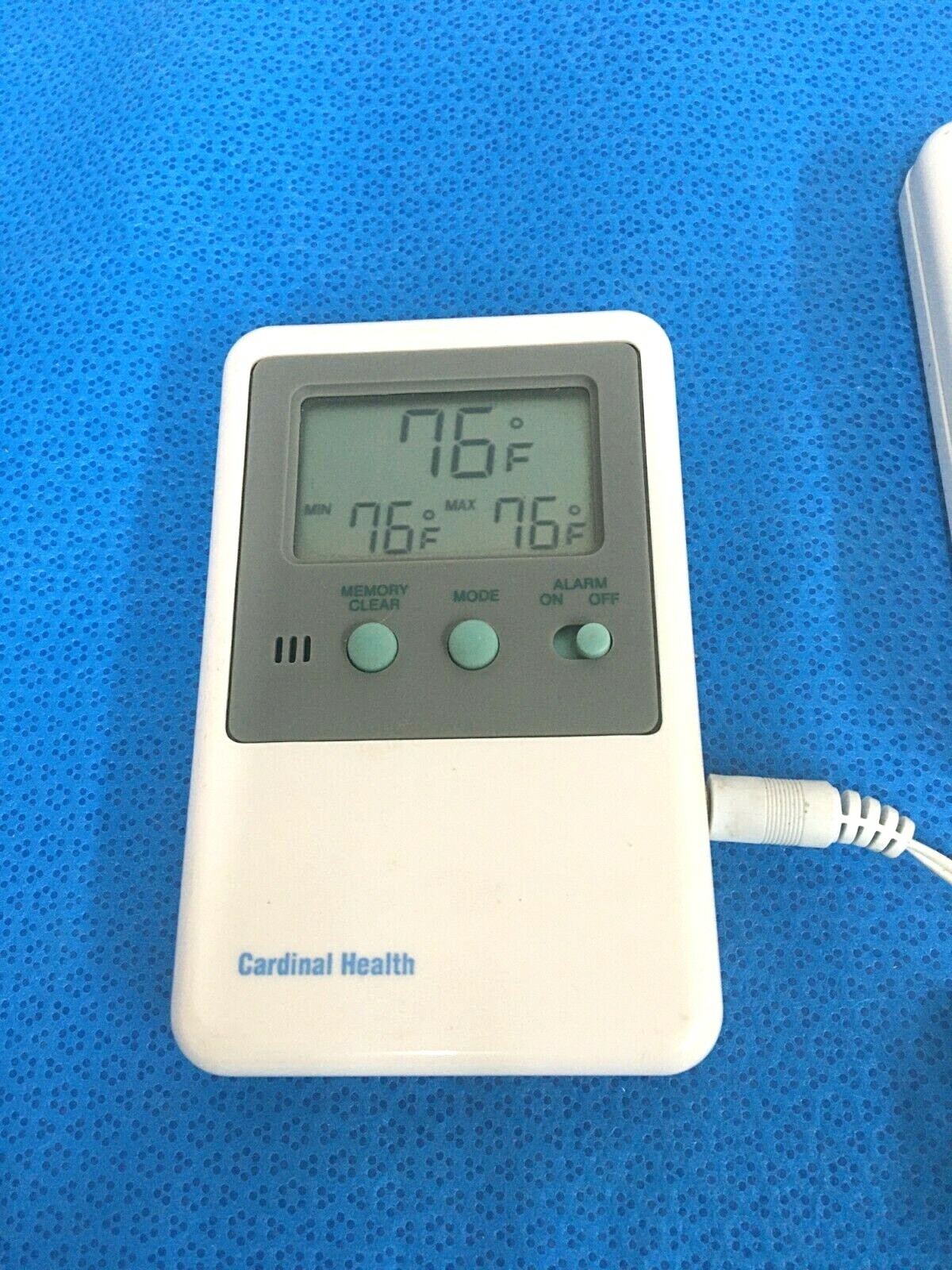 Cardinal Health T2960-3, Traceable Hi/Lo Memory/Alarm Thermometer Lot ...