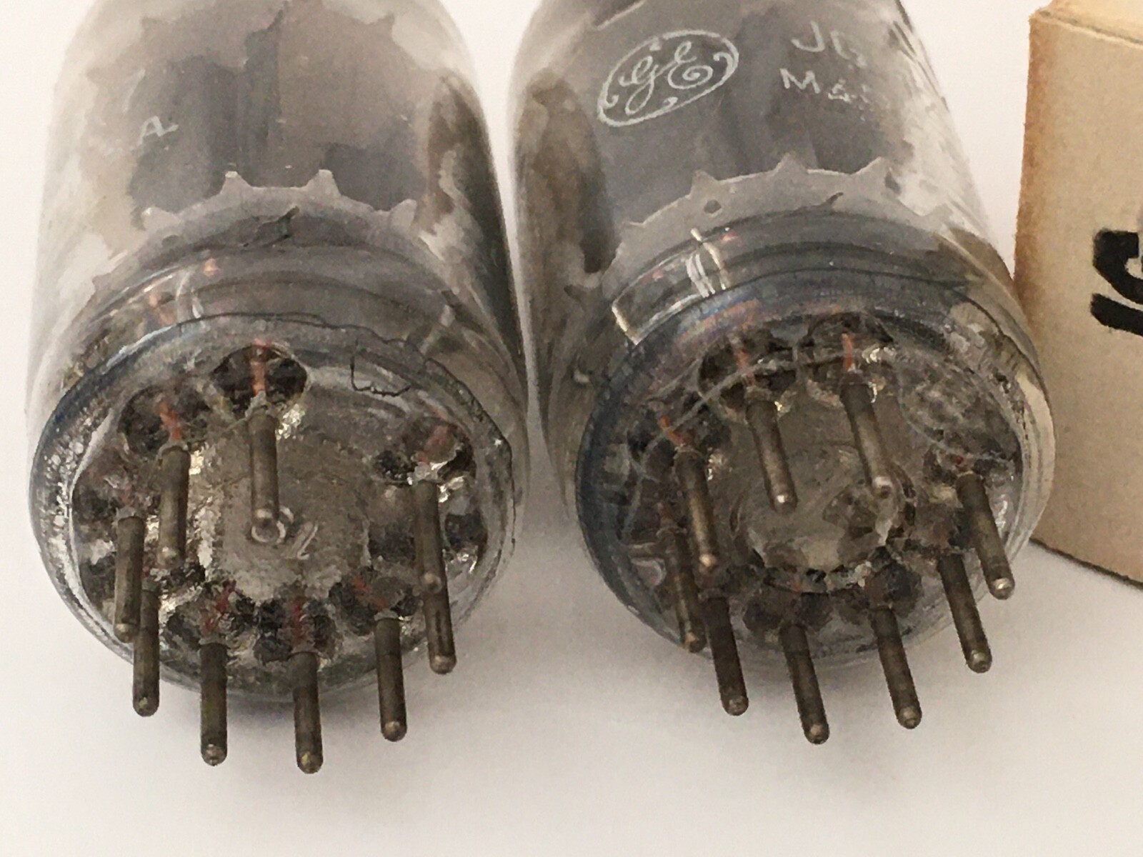 RARE D getter PAIR 12AX7 - ECC83 - General Electric - NOS/NIB year 1952 ...