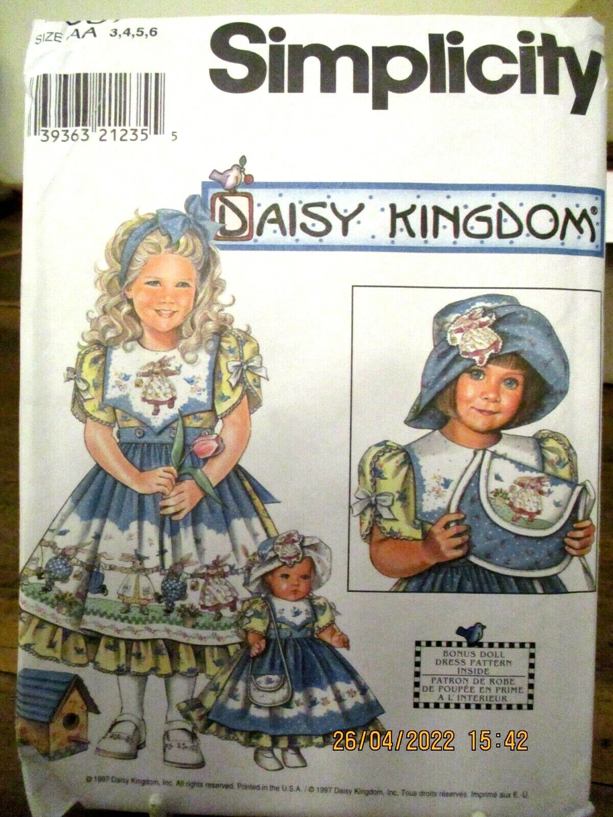 SIMPLICITY DAISY KINGDOM 7997-CHILD'S DRESS, HAT, PURSE & DOLL CLOTHES ...