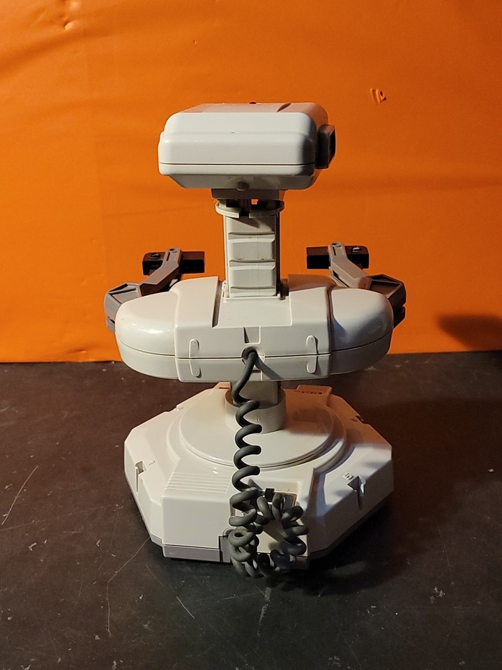 Vintage 1985 Nintendo NES ROB the Robot Only ~ NES-012 ~ Please Read ...