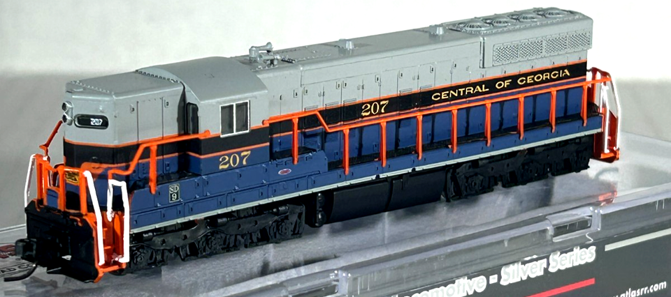 ATLAS SILVER N SCALE SD9 LOCOMOTIVE SOUND/DCC READY CENTRAL OF GEORGIA ...
