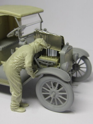 CIX Models 1/35 Mechanic for Motorcycles & Ford Model T | eBay