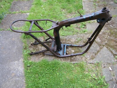 TRIUMPH TR6 FRAME T140? CHOPPER OIL IN FRAME VINTAGE MOTORCYCLE | eBay UK