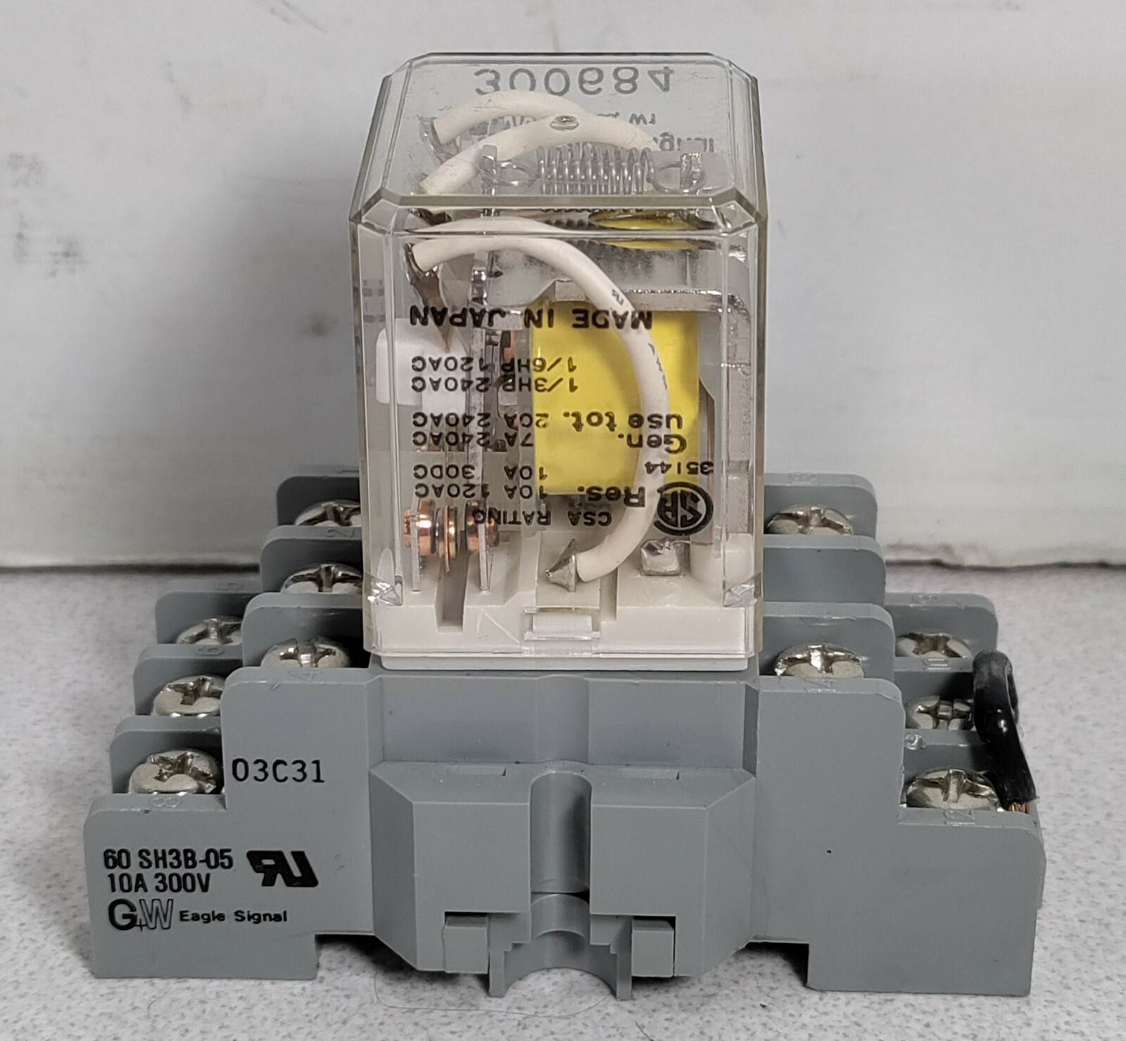 1 USED EAGLE SIGNAL 16Q3CA120 RELAY w/ 60 SH3B-05 SOCKET ***MAKE OFFER ...