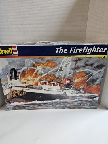 Revell The Firefighter Harbor Fire Boat 1:87 Model Kit 85-5029 | eBay