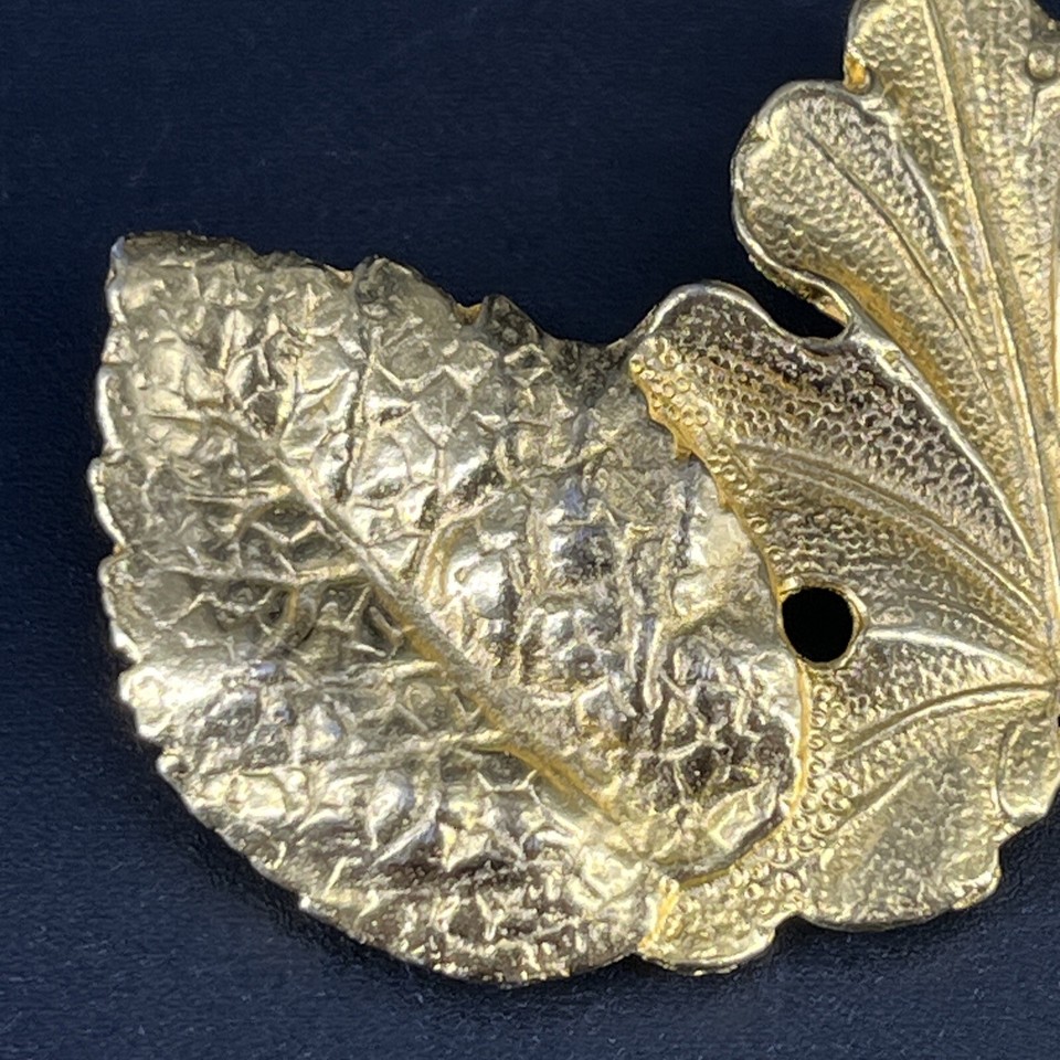 Vintage CAROLEE Gold Tone 3 Textured Leaf Leaves Brooch Pin | eBay
