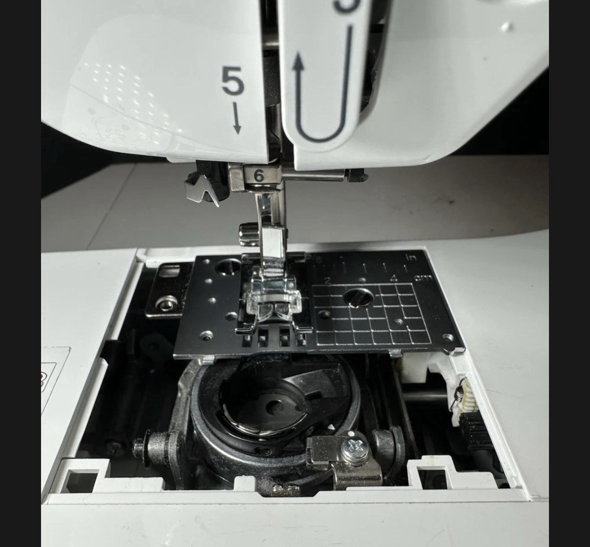 Brother Project Runway Innov-is 40e Sewing Machine With Pedal(Only 1 ...