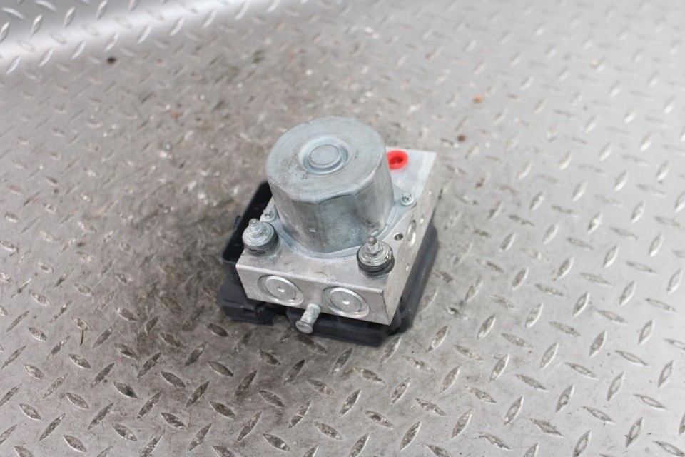 14-16 Corvette C7 ABS Anti Lock Brake System Pump Unit Module Unit ...