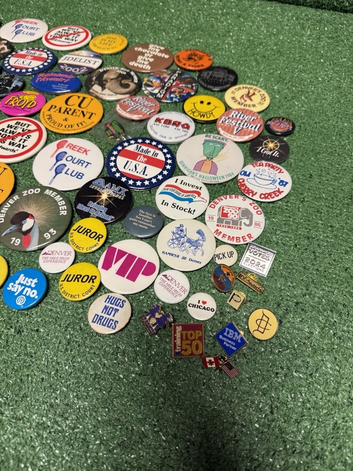 Lot of 70+ Vintage Pinback Buttons Politics, Social Justice, Humor, Pop ...