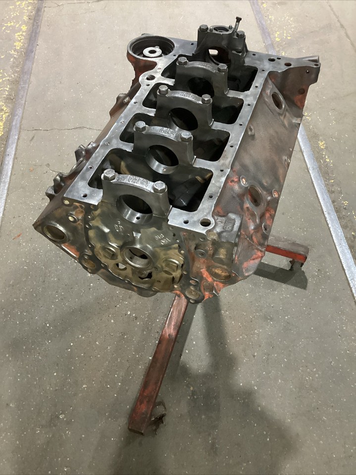 1964 CHEVROLET SMALL BLOCK CHEVY 327 ENGINE BARE BLOCK. SUFFIX: S. WE ...