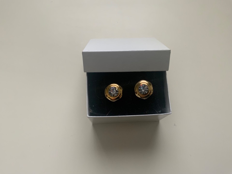 Vintage Rhinestone Gold Tone Earrings Jewelry Rare Find | eBay