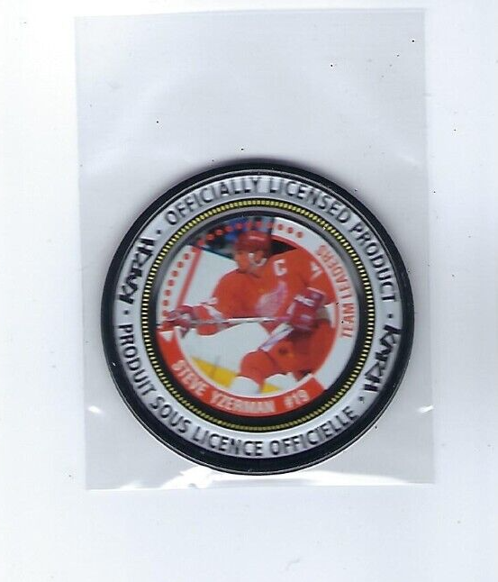 STEVE YZERMAN 97-98 KATCH MEDALLION/CAP/COIN TEAM LEADER #161 RED WINGS ...