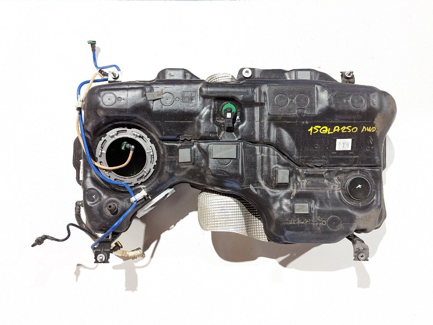 14-20 Mercedes X156 GLA250 CLA45 AMG Fuel Tank Reservoir Assembly OEM ...