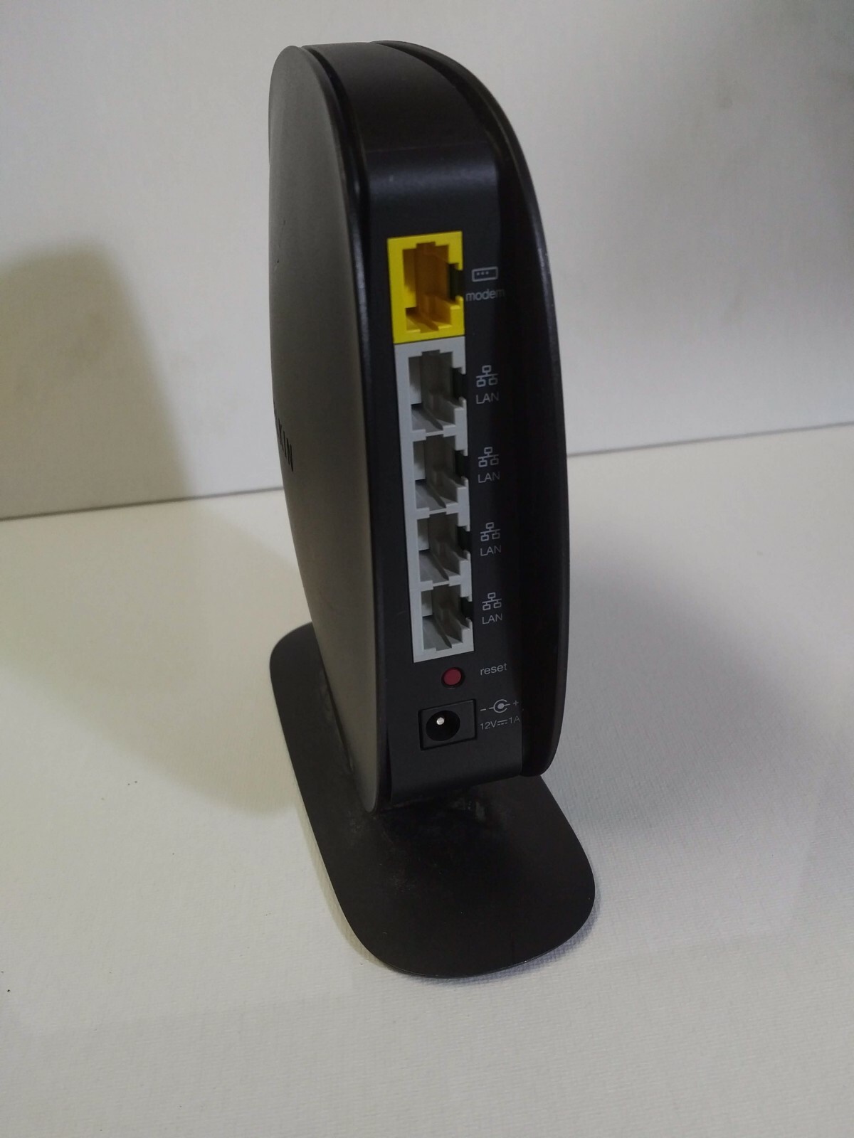 Belkin N150 4-Port 10/100 Wireless N Router (F9K1001) 722868817834| eBay