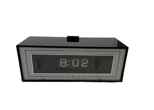 Vintage General Electric Model 8142-4 Alarm Clock Lighted Flip Dial ...