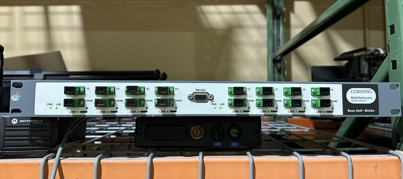 Corning Mobile Access Wide Band Base Unit for 8 Links Model WB-B8U ...