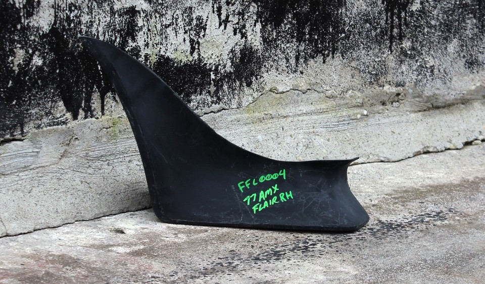 73 74 75 76 77 78 79 80 81 82 83 Showcars 3pce Front Spoiler Hornet 77 ...