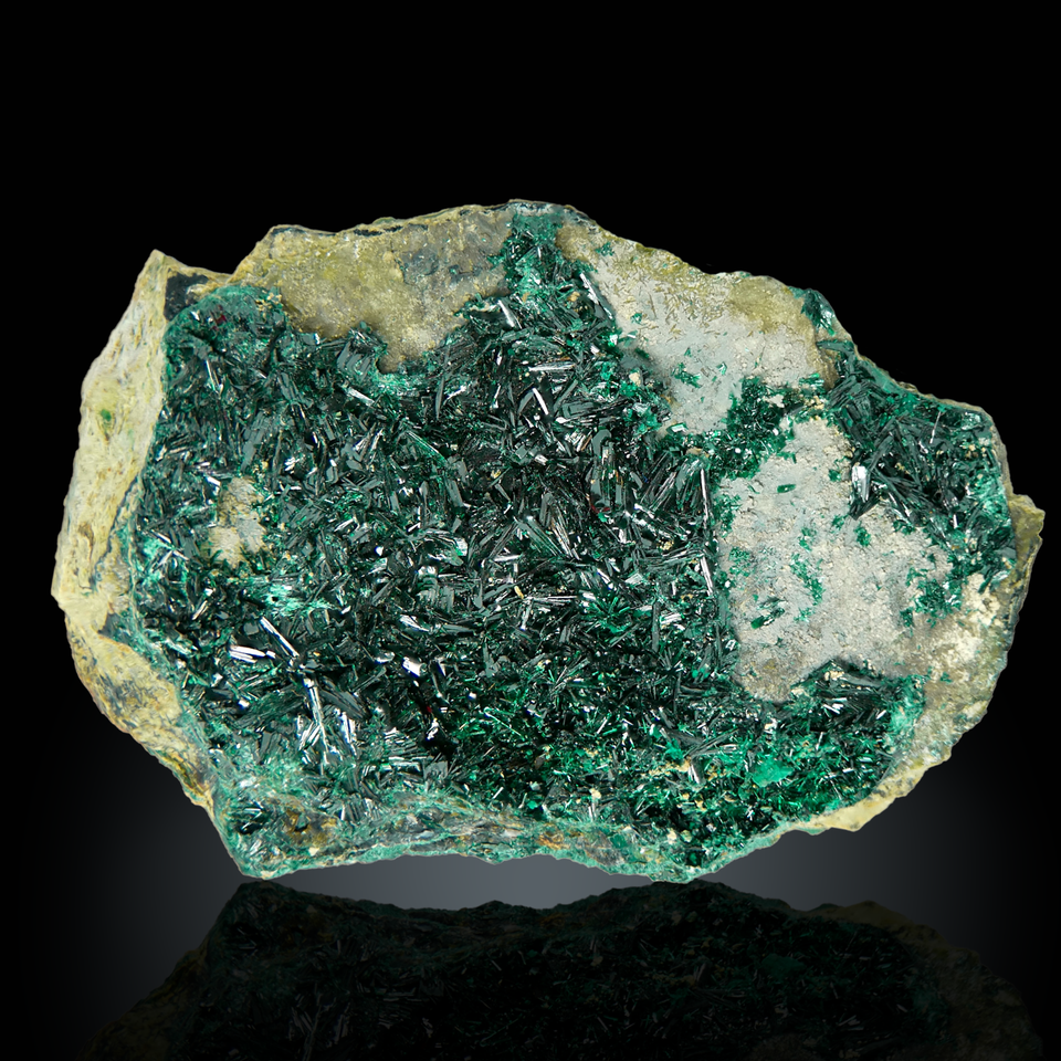 Emerald green Atacamite crystal with Brochantite needles from Chile | eBay