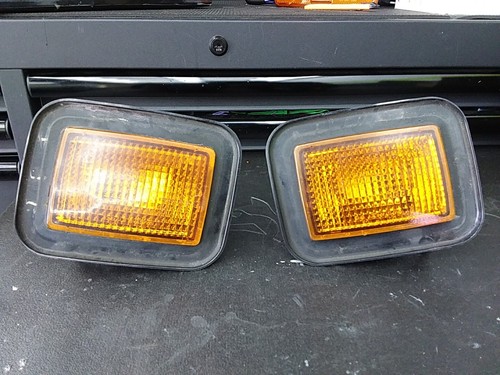 HUMMER H2 FRONT LEFT DRIVER SIDE TURN SIGNAL LIGHT LAMP OEM 2003 - 2009 ...