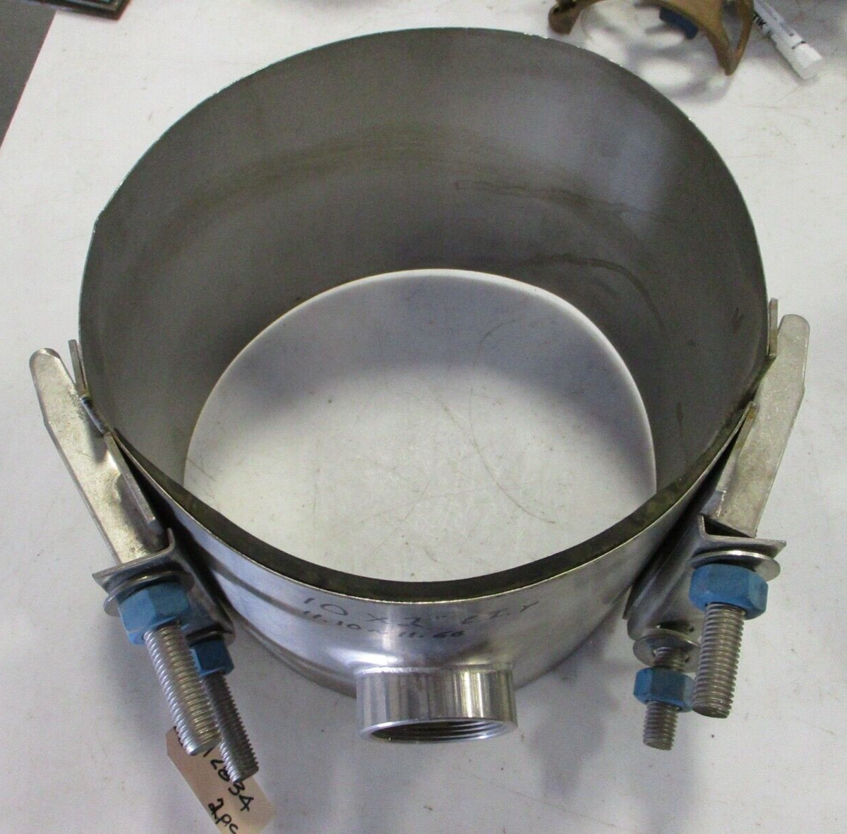 Stainless Steel Service Saddle ROMAC INDUSTRIES 286 076061 351644