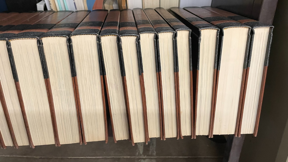 Vintage Hard Cover World Book Encyclopedia 1977 Complete 22 Volume Set ...