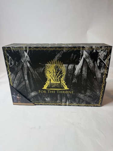 Game of Thrones Chess For The Throne Set Collectors Edition Detailed ...