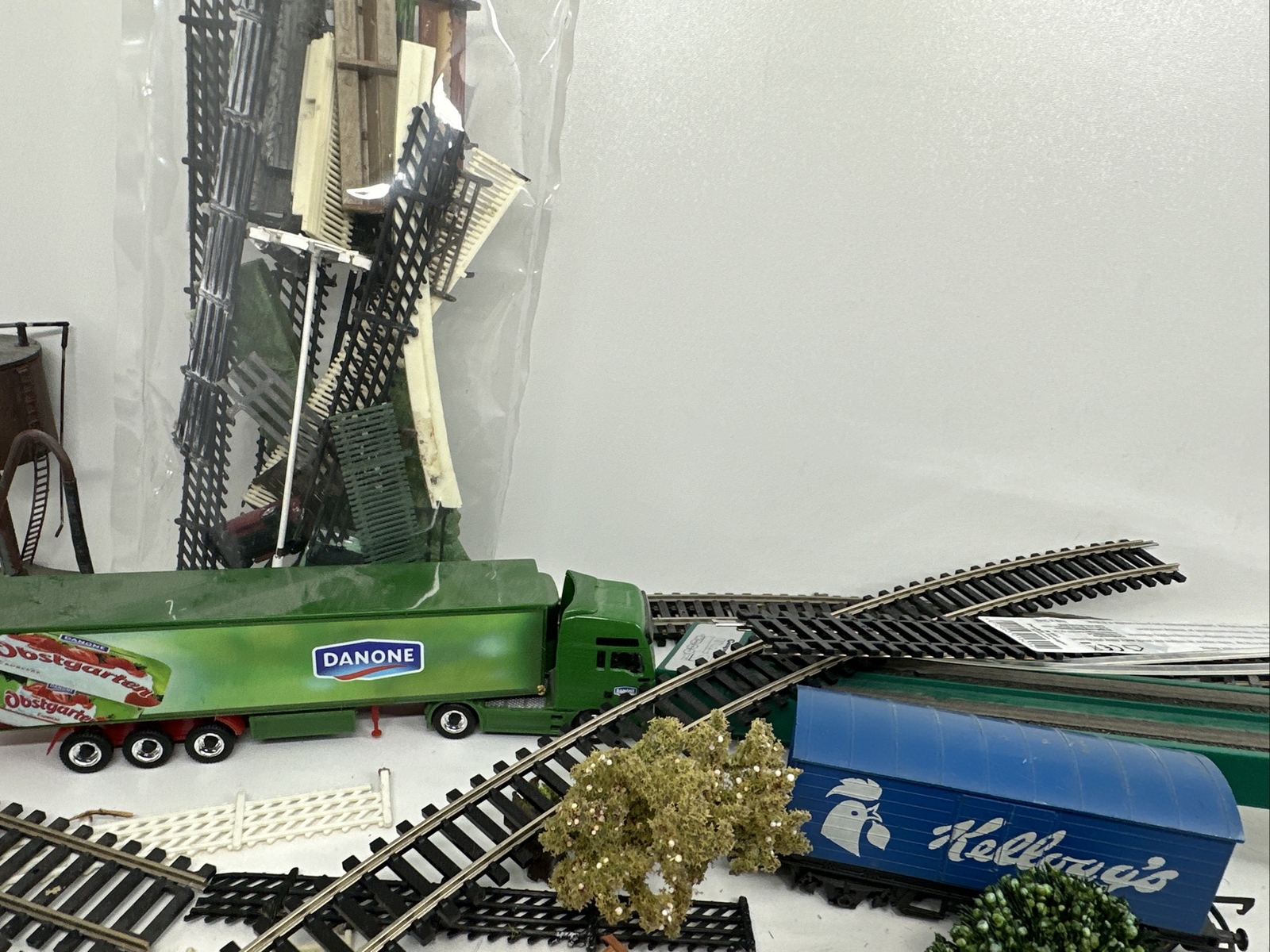 Job lot of model railway accessories/spares / junk | eBay UK