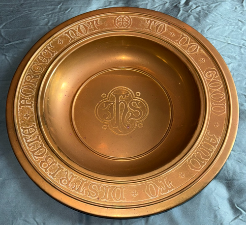 VINTAGE CATHOLIC CHURCH ENGRAVED BRASS OFFERING PLATE COLLECTION BOWL ...