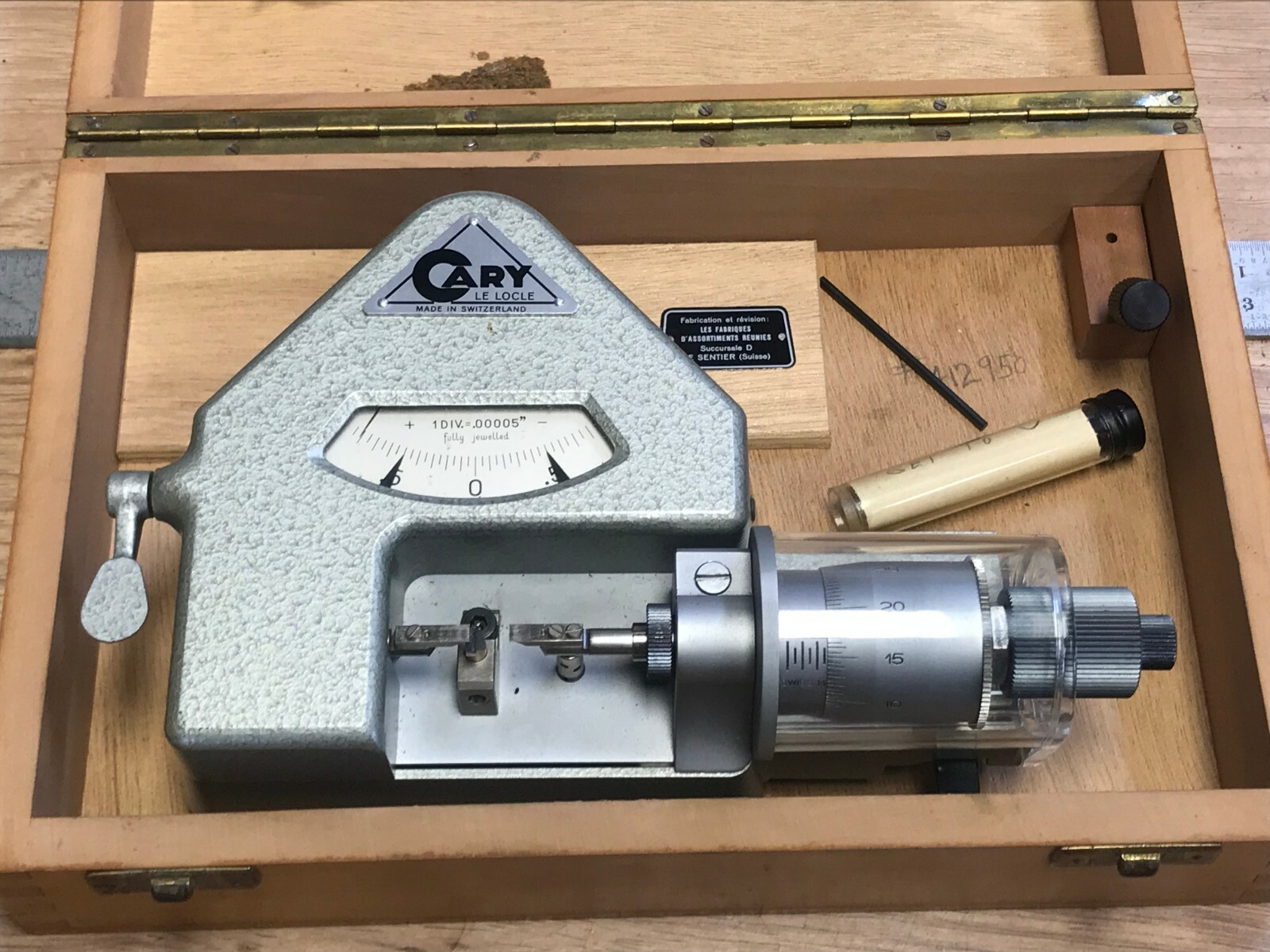 NICE SWISS MADE CARY BENCH MICROMETER .00005 " | eBay
