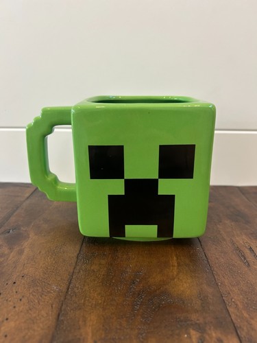 Minecraft Creeper Square Ceramic Sculpted Mug Cup Zak Design ...