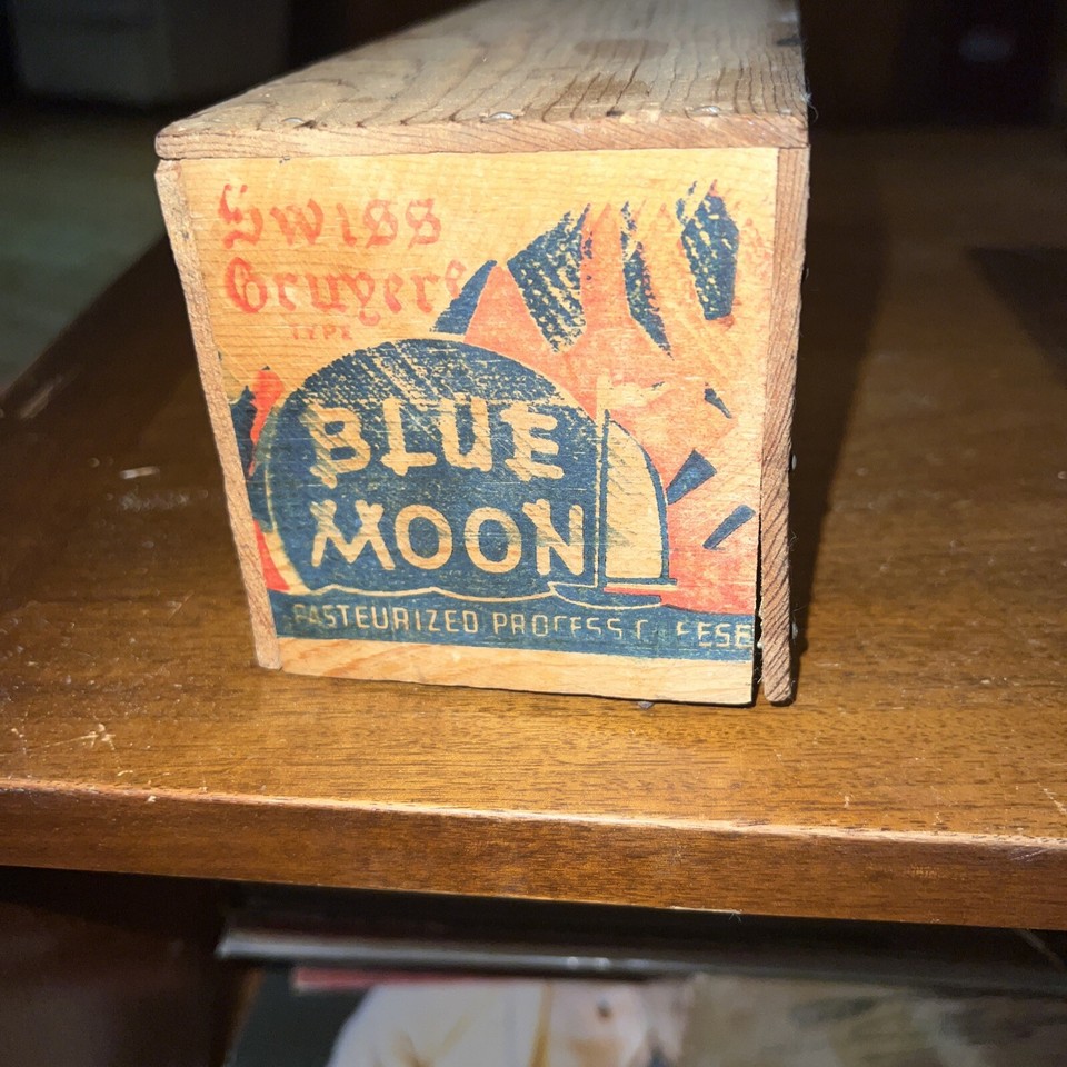 VINTAGE RARE OLD BLUE MOON SWISS GRNYERE CHEESE FOODS THORP WIS WOOD ...