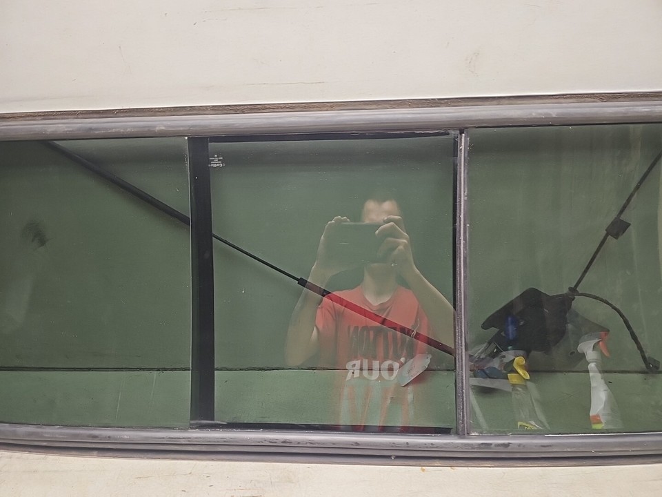 Power Sliding Rear Back Window Glass 1999-2007 Ford F250 F350 F450 F550 ...