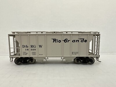 Atlas HO Scale RS-2 2 Bay Covered Hopper 1811 Rio Grande 18329 | eBay