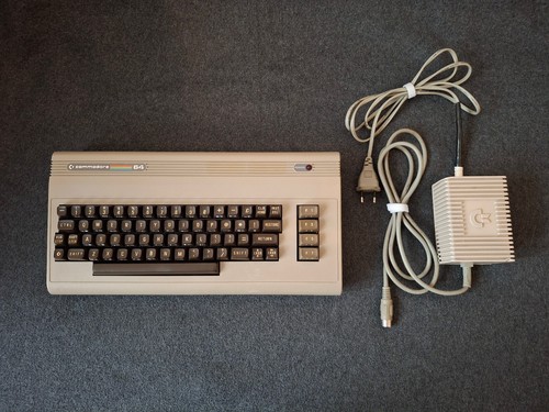 Commodore 64, C64 Bread Bin, Tested, 100% OK + Power Supply! | eBay