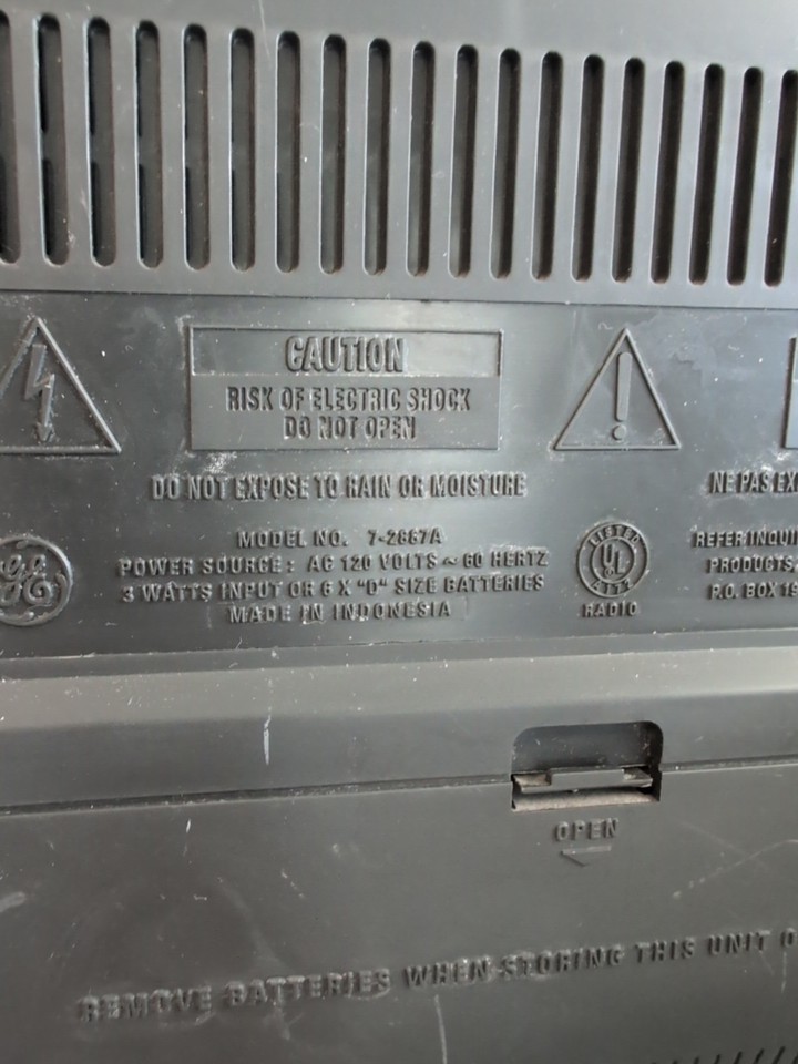 General Electric Superadio Long Range AM/FM GE Super Radio III 7-2887B ...