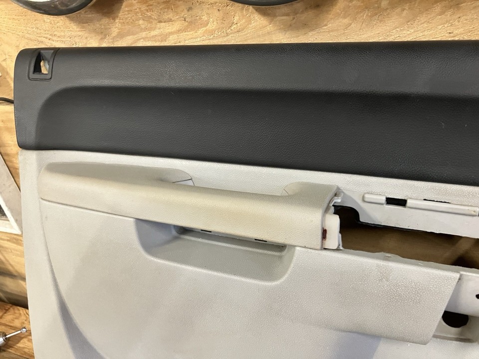 2010-2013 Chevy Silverado Gmc Sierra Driver Side Interior Door Panel 10 ...